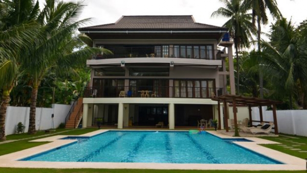 Easy Vacation House Review